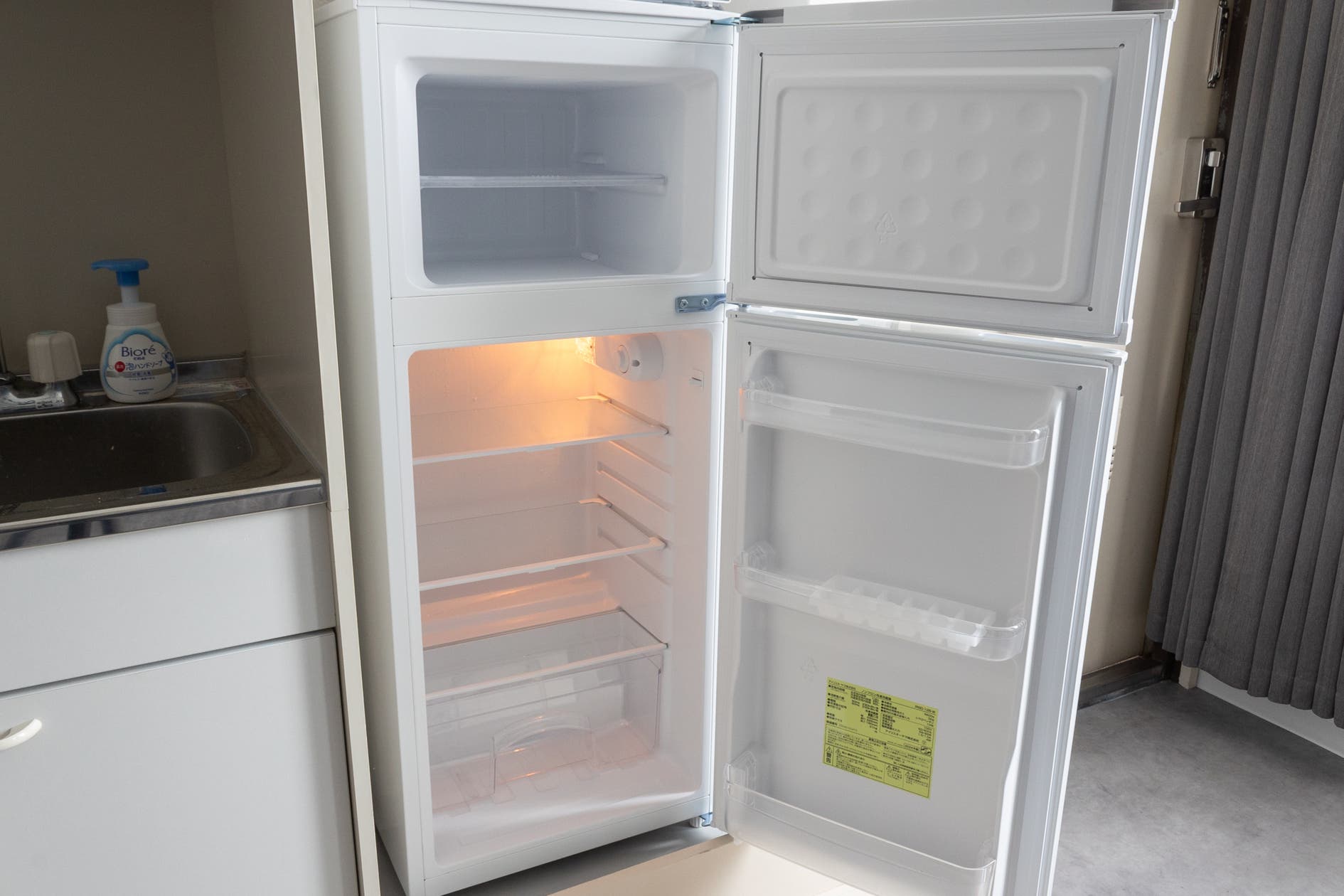 なんばすぐ🚃自然光たっぷり🌞2面採光📷24時間利用可🏠Wi-Fi完備でテレワークにも◎おうちデート♡誕生日会♡鑑賞会の写真17