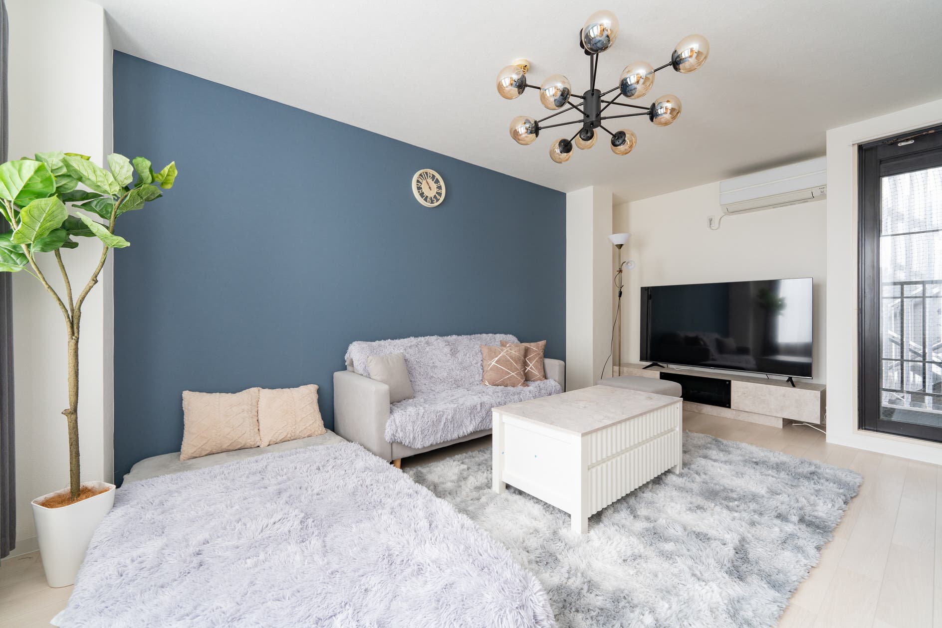 なんばすぐ🚃自然光たっぷり🌞2面採光📷24時間利用可🏠Wi-Fi完備でテレワークにも◎おうちデート♡誕生日会♡鑑賞会の写真24