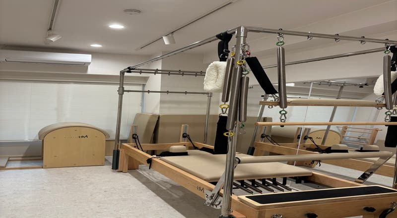 【銀座店】東銀座駅徒歩5分/マシンピラティスレンタル/キャフォーマー、バレル完備！