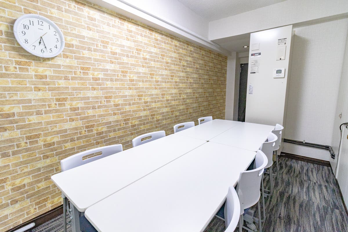 【名古屋駅徒歩5分！8名利用可！】モニター・WiFi・ホワイトボード全て無料！ふれあい貸し会議室 名古屋Dの写真4