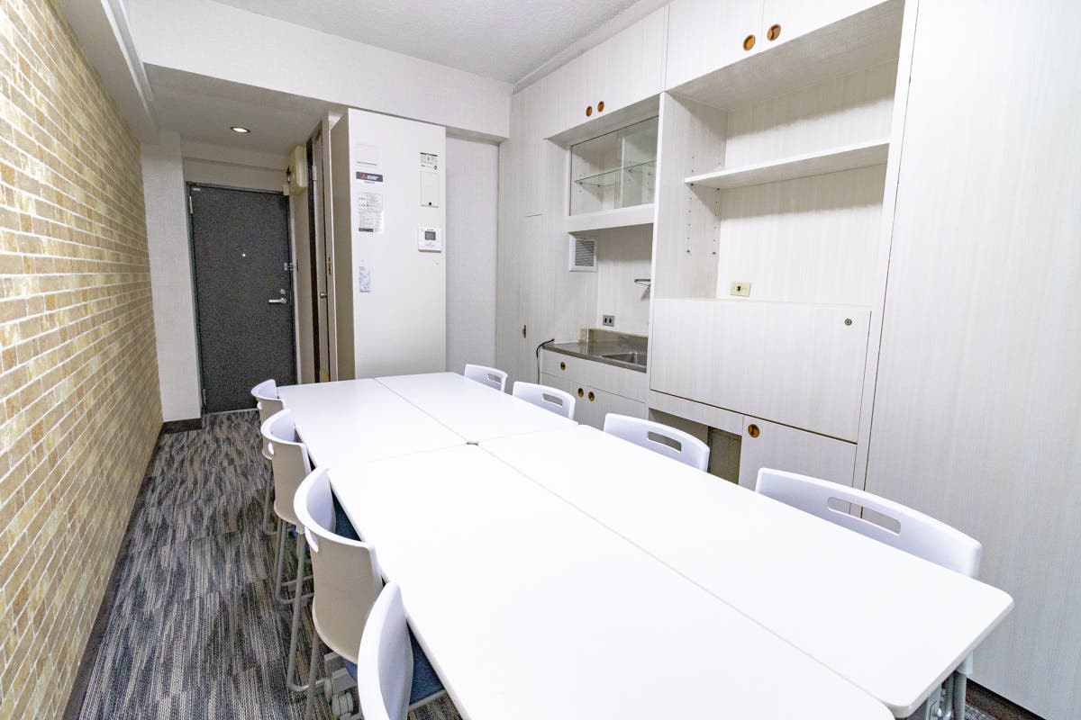 【名古屋駅徒歩5分！8名利用可！】モニター・WiFi・ホワイトボード全て無料！ふれあい貸し会議室 名古屋Dの写真5