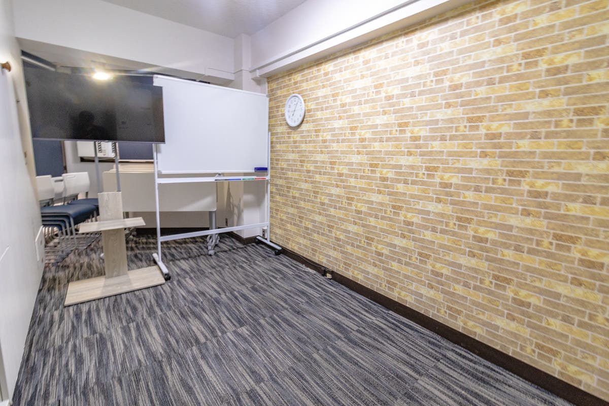 【名古屋駅徒歩5分！8名利用可！】モニター・WiFi・ホワイトボード全て無料！ふれあい貸し会議室 名古屋Dの写真8