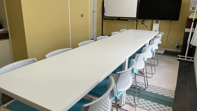 茅場町2分//リピーター多数【即予約可・高速度WiFi・除菌完備】各種教室、会議、商談、面接、研修、撮影等に最適な個室スペースの写真2