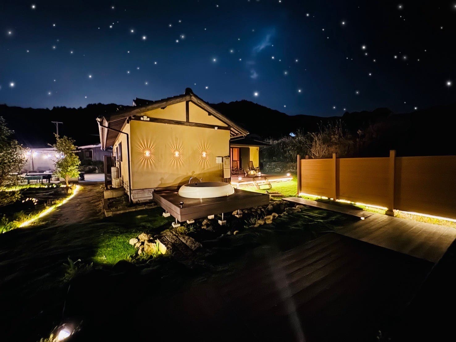 1300㎡古民家風木造施設 四季の庵の写真5