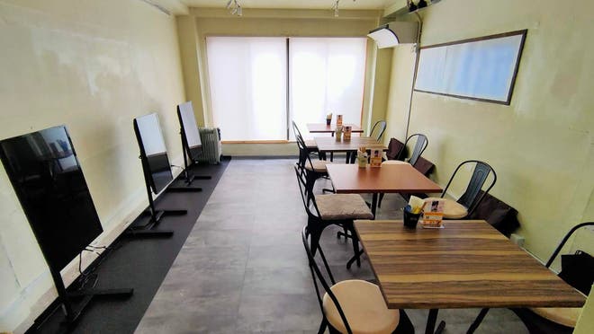 千駄木駅徒歩1分のアート空間。千駄木駅徒歩1分のアート空間。展示やワークショップに最適!の写真1