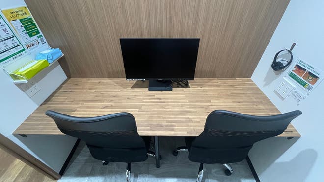 【神田駅から徒歩1分】モニター・フリードリンク付き2名個室(ブース13)※予約時間前は入室不可の写真2