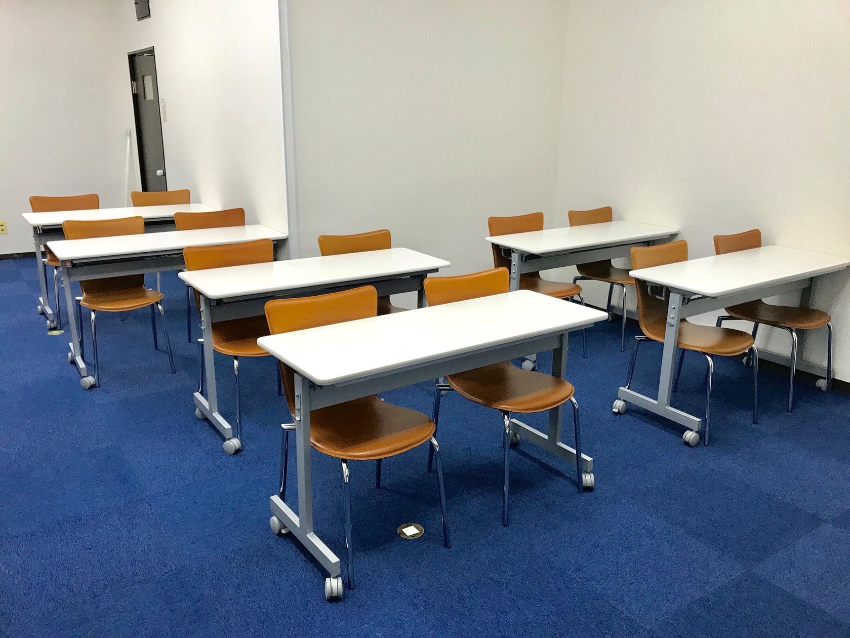 ⭐️大阪駅から１駅⭐️駅徒歩2分⭐️WIFI光⭐️プロジェクター⭐️TVモニター⭐️ZOOMテレワークリモートワークの写真28