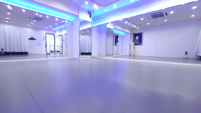 【2025年7月NEWオープン♪】横浜エリア♪駅チカ徒歩1分♪最高級舞台床リノリウム&設備の写真9