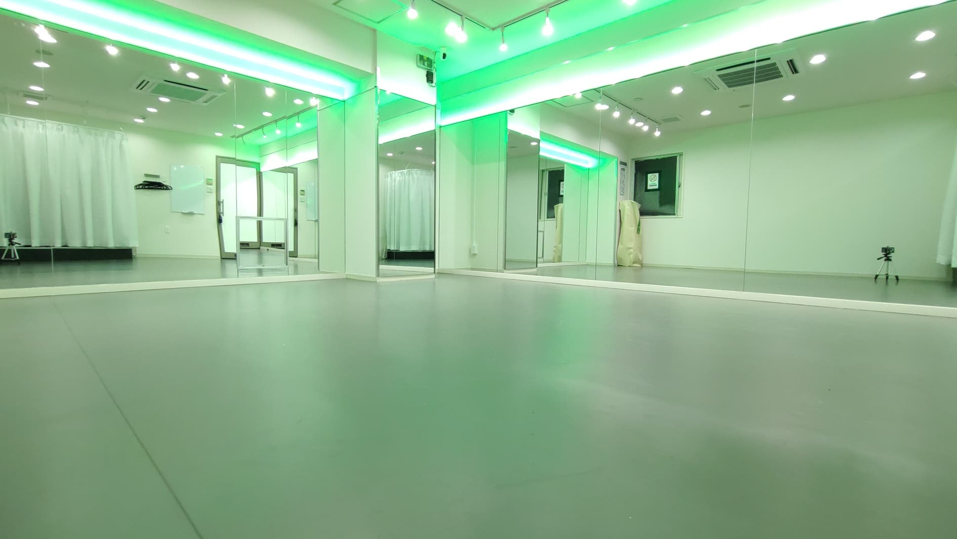 【2025年7月NEWオープン♪】横浜エリア♪駅チカ徒歩1分♪最高級舞台床リノリウム&設備の写真10