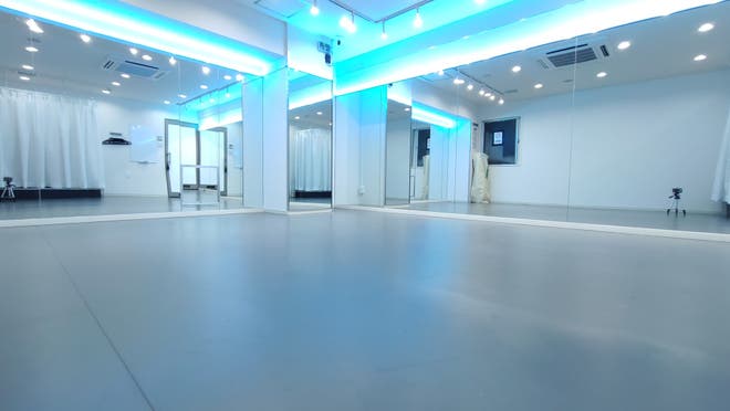 【2025年7月NEWオープン♪】横浜エリア♪駅チカ徒歩1分♪最高級舞台床リノリウム&設備の写真13