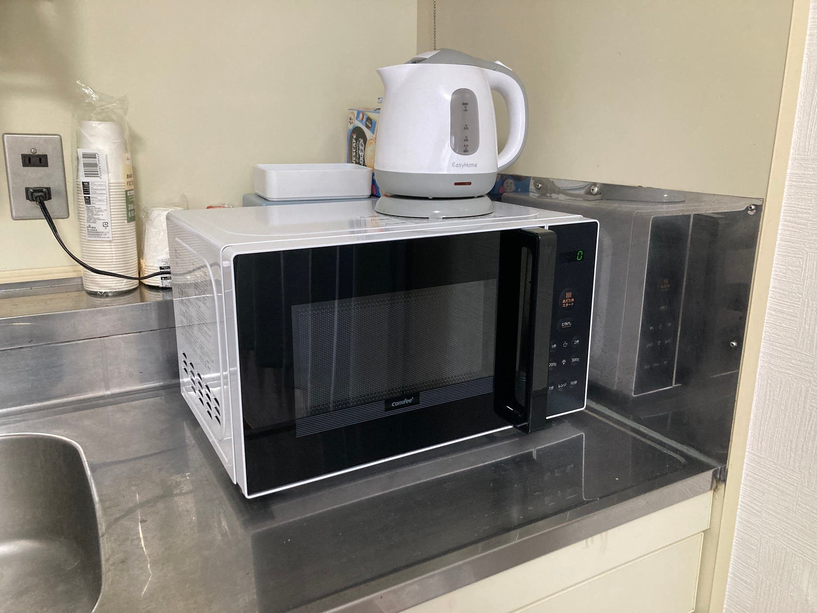 2面採光の角部屋【新大阪4分】静かな完全個室レンタルサロン💎全設備無料貸出💎エステ整体ネイル着替えメイクの写真12