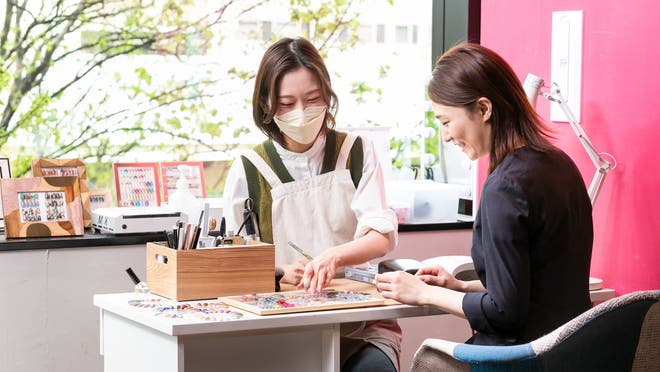 矢場町駅徒歩3分の好立地。窓からの緑が気持ちいい!【名古屋 栄本店・ネイル】ネイルスペースAの写真2