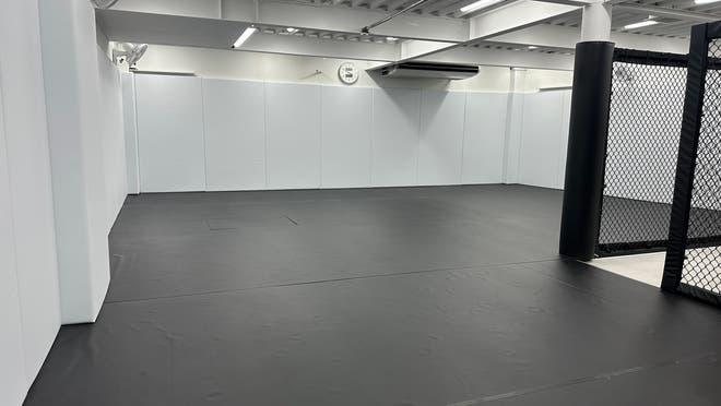 【代々木上原駅8分】マットスペース(80mm)の写真2