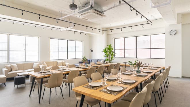 スペモ/忘年会/関内駅4分/大画面プロジェクター/セミナー/会議/懇親会/勉強会/イベント/751_LOUNGE関内の写真4