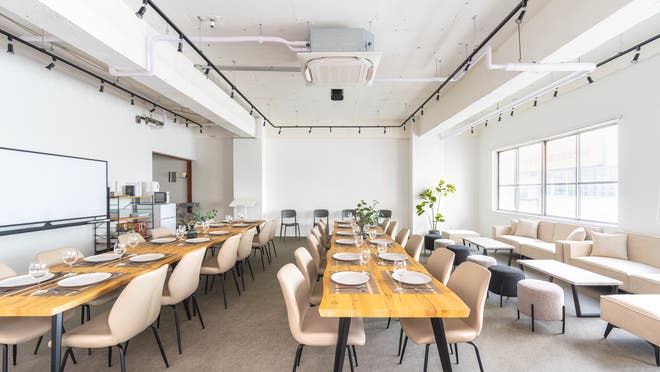 スペモ/忘年会/関内駅4分/大画面プロジェクター/セミナー/会議/懇親会/勉強会/イベント/751_LOUNGE関内の写真13