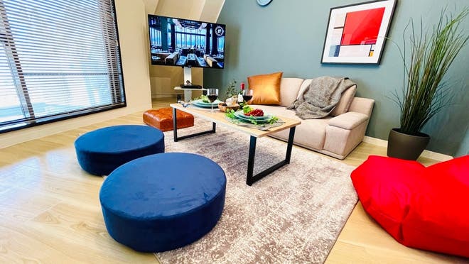 Netflix/Youtube/Amazon prime見放題📺駅近徒歩6分✨好立地🏢おうちスペース🏰✨女子会/デートなどの写真4