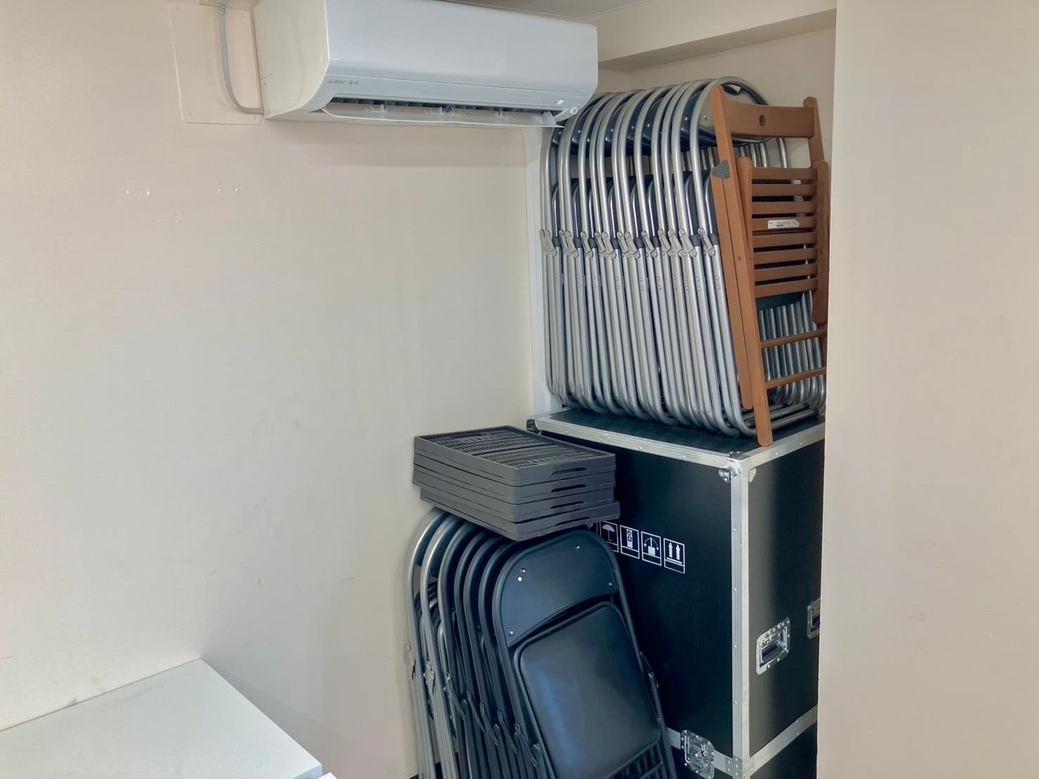 🎉【早朝割引実施中！】経堂駅から徒歩5分｜30名規模の会議・研修・セミナー・パーティに使える多目的スペースの写真4