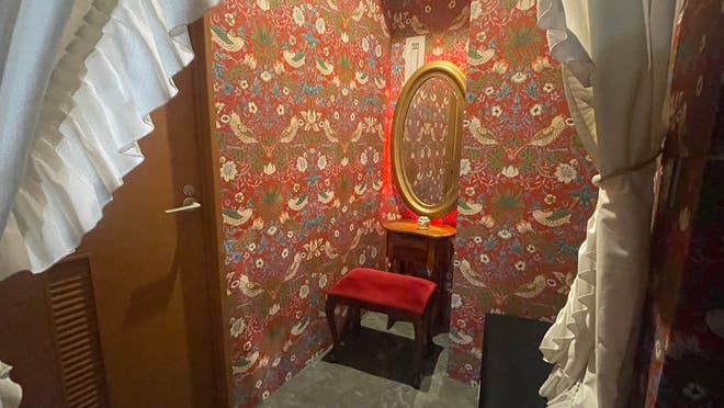 オリオン通り至近の175㎡路面店まるごと貸✨クラシカルな宮殿×姫系空間💕自然光🌅ピアノ🎹パーティー🍷プロジェクター📹の写真19