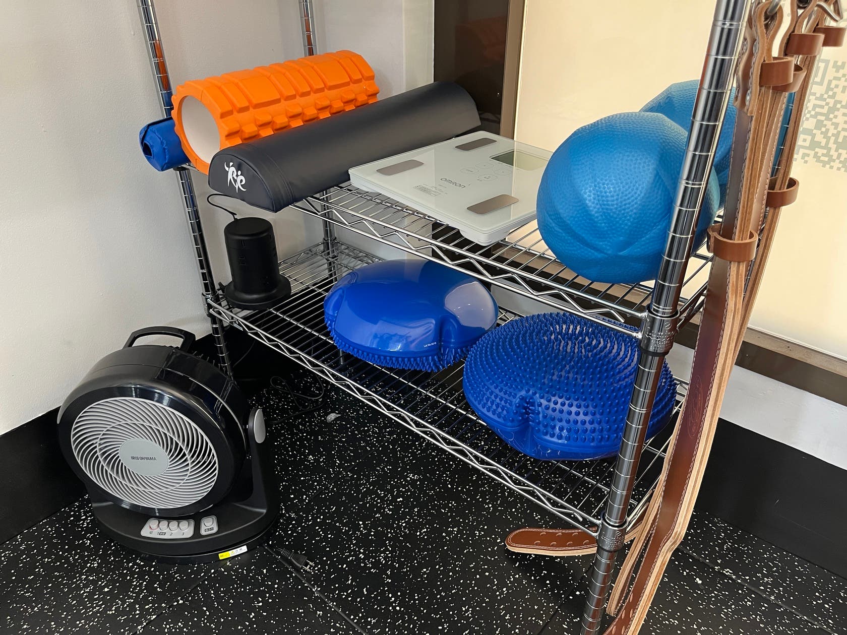 【錦糸町】マルチラックや大型鏡のあるパーソナル向けレンタルジム！　【ルームA】　MIYAZAKI GYM錦糸町店の写真7