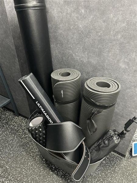 〈渋谷駅徒歩1分！🚶‍♂️〉17㎡/本格マルチマシン完備のトレーニングルーム/撮影・レッスン利用OK/ルービー渋谷room1の写真5