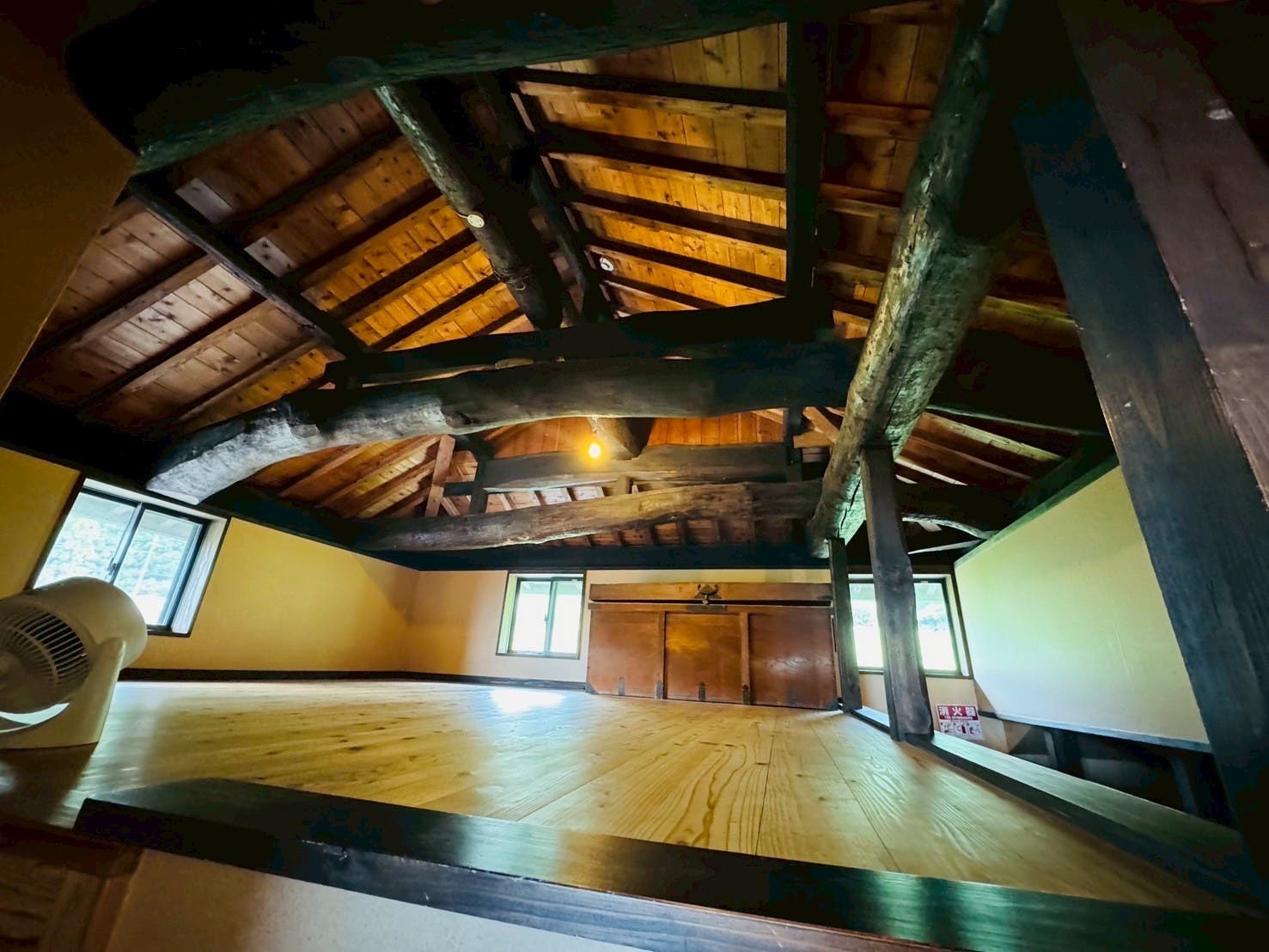 1300㎡古民家風木造施設 四季の庵の写真6