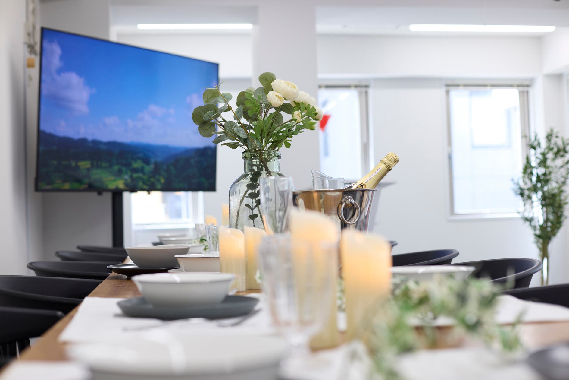 忘年会に！🚉神田･大手町🌟女性に嬉しい土足OK！🌟32名🌟100インチスクリーン🌟推し活/懇親会/撮影/ボードゲームの写真18