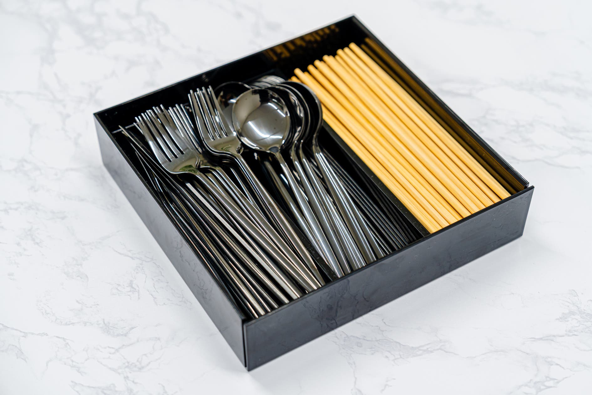 \内装リニューアル！/🎄クリスマス＆忘年会大人気‼️🎅🥂30名までOK!電子タバコOK🚬プロジェクター｜法人利用[79]の写真30