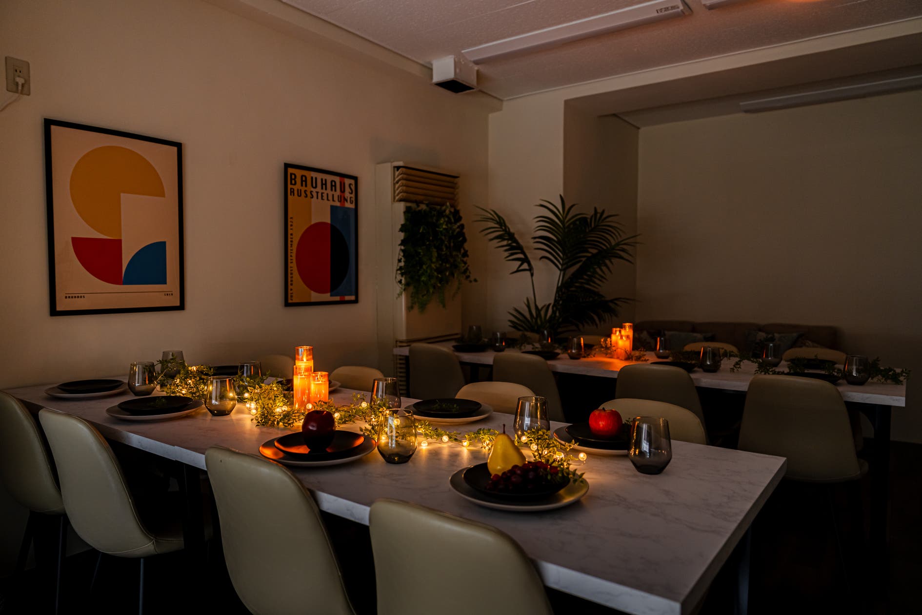 \内装リニューアル！/🎄クリスマス＆忘年会大人気‼️🎅🥂30名までOK!電子タバコOK🚬プロジェクター｜法人利用[79]の写真14