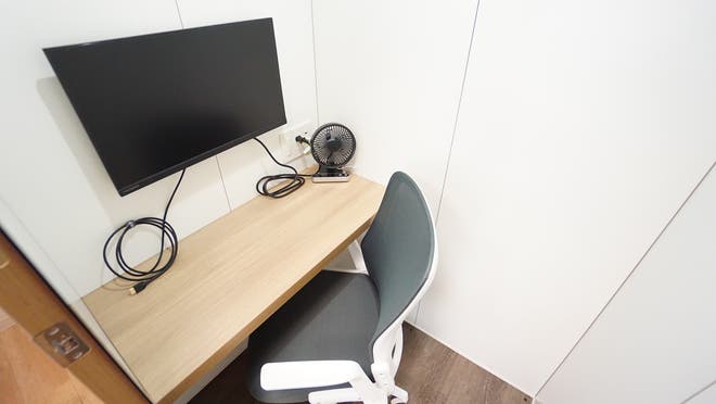 <日暮里MH WORK BOX No.4>日暮里駅徒歩3分✨完全個室🚪光回線Wi-Fi📶モニター🖥️電源🔌テレワーク/面接/自習の写真1