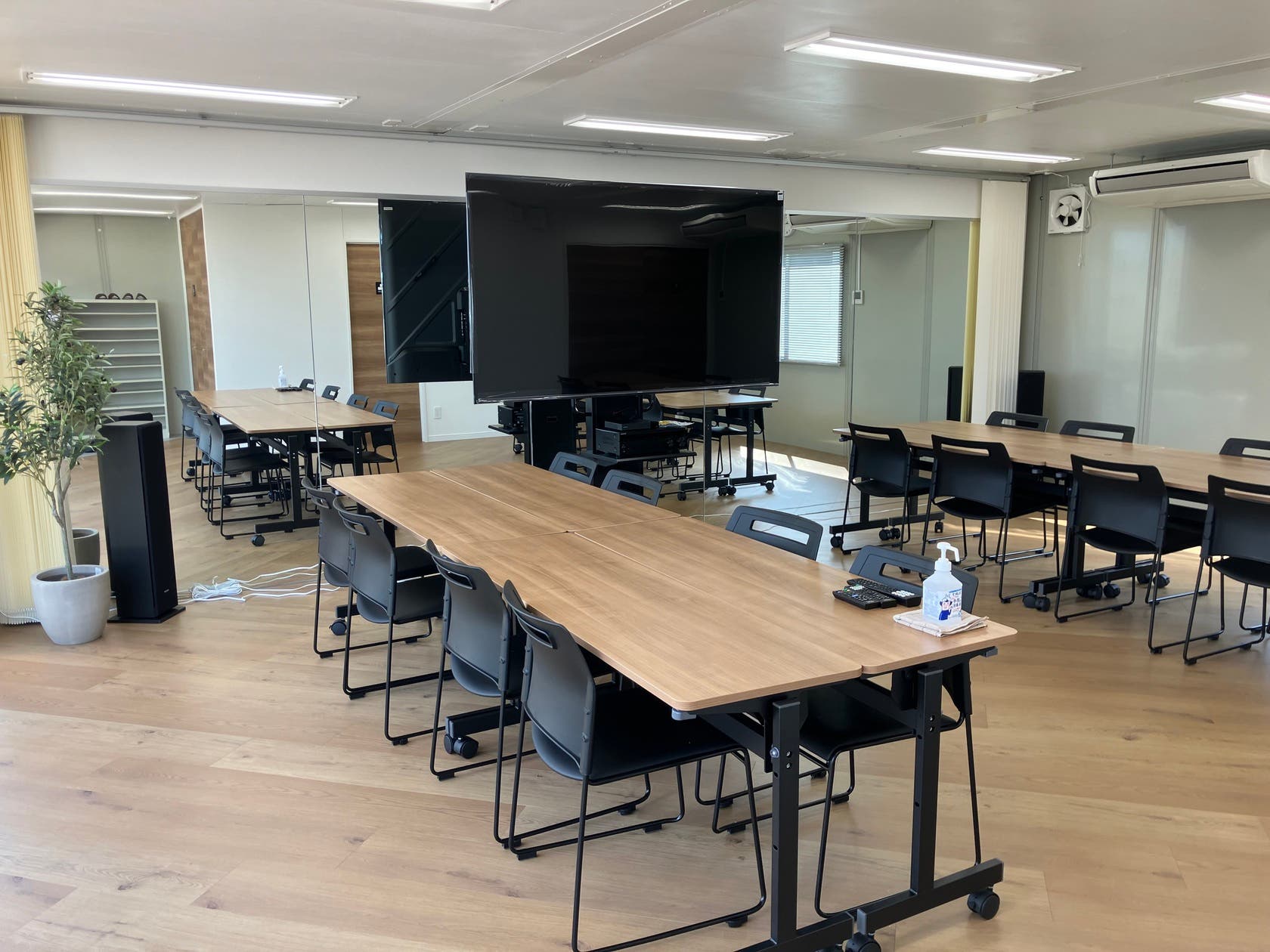 【Community】✨U-SPACE石巻店✨大鏡やプロジェクターなどが充実しています♪Wi-Fi/石巻市の写真1