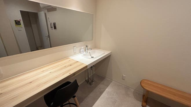 【駅近】駐車場8台/男女別シャワー/ドライヤー完備。ヨガ・ダンス・ジム利用OKな和モダンスタジオの写真4