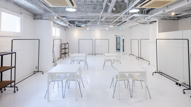 大阪・心斎橋,南船場にある展示会場。作品が映える,明るく開放的な空間。の写真5