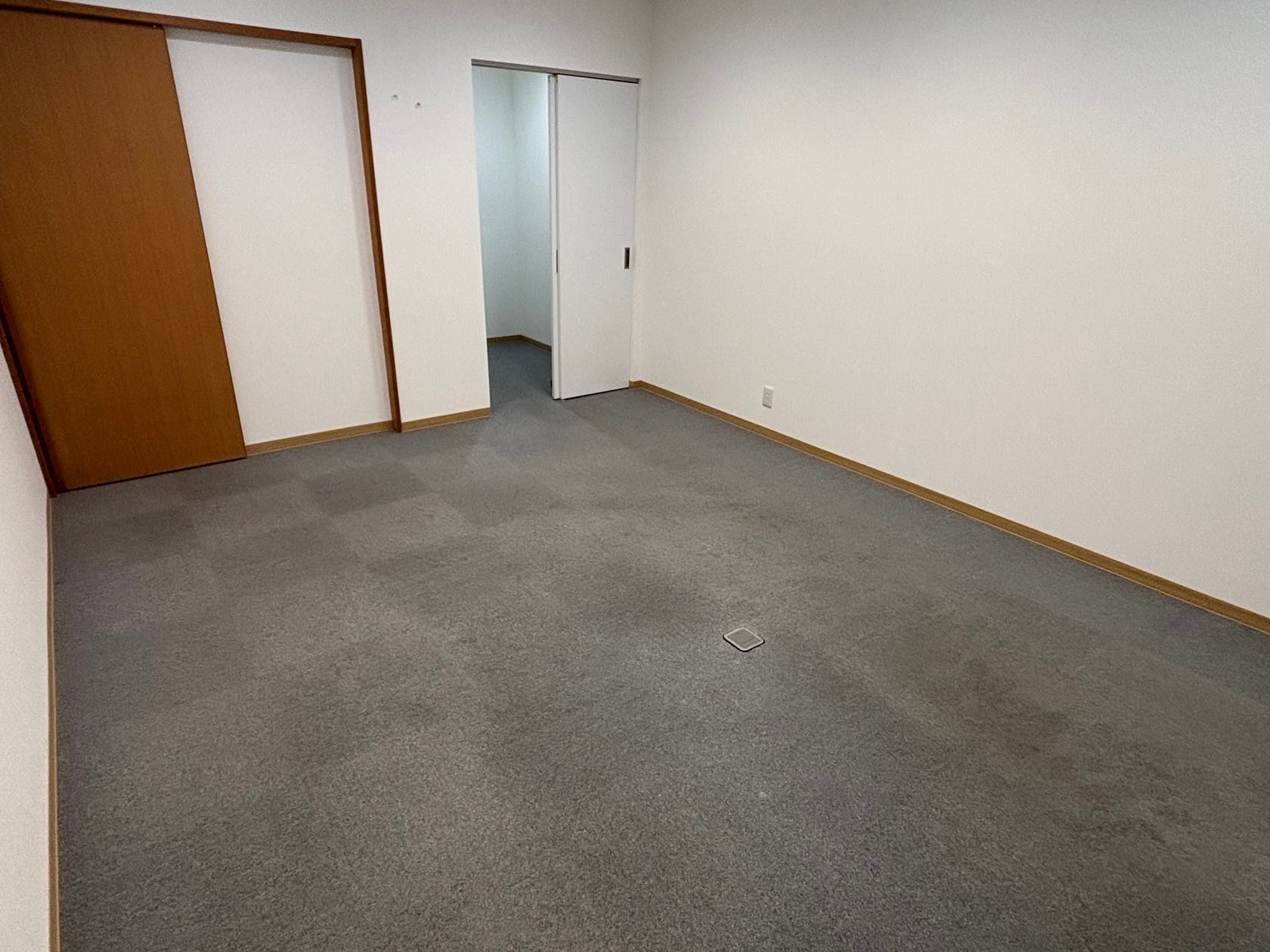 【駅近】駐車場8台/男女別シャワー/ドライヤー完備。ヨガ・ダンス・ジム利用OKな和モダンスタジオの写真11