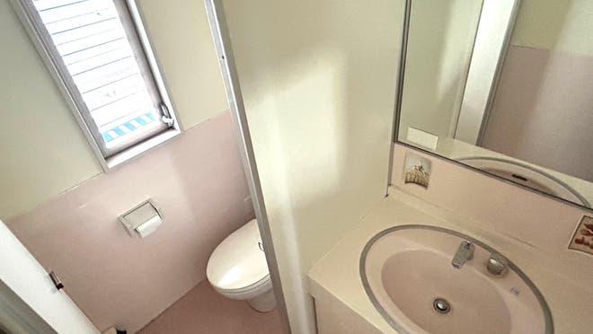 <写話室下北沢>【オープニングキャンペーン✨】下北沢駅徒歩3分🚃完全個室✨Wi-Fi📶プロジェクタ🎥背景布/三脚/フラットライトの写真15