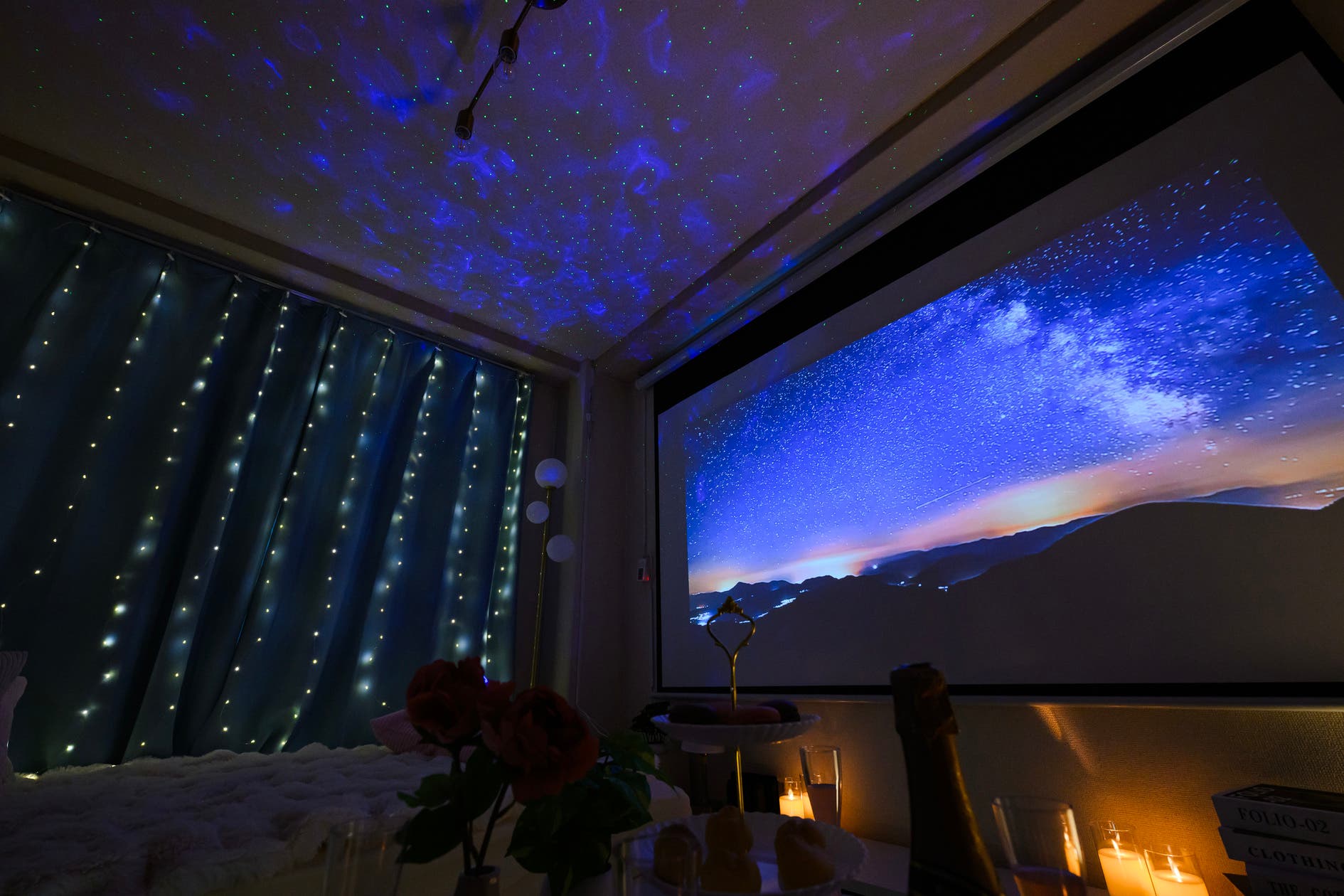 🎄大人のクリスマス🤍未成年🆗大迫力100㌅鑑賞会／Switch🎥💫どこから撮ってもインスタ映え💖ふかふかマットレスの写真9