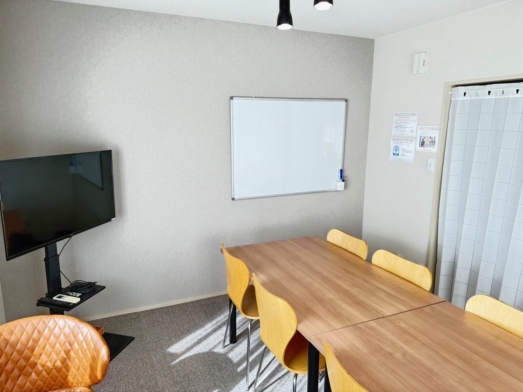 ※一部リニューアル！✨広島駅近✨優良ホストスペース｜広島会議室｜完全個室｜無料Wifi｜撮影｜テレワーク｜勉強会｜自習の写真4