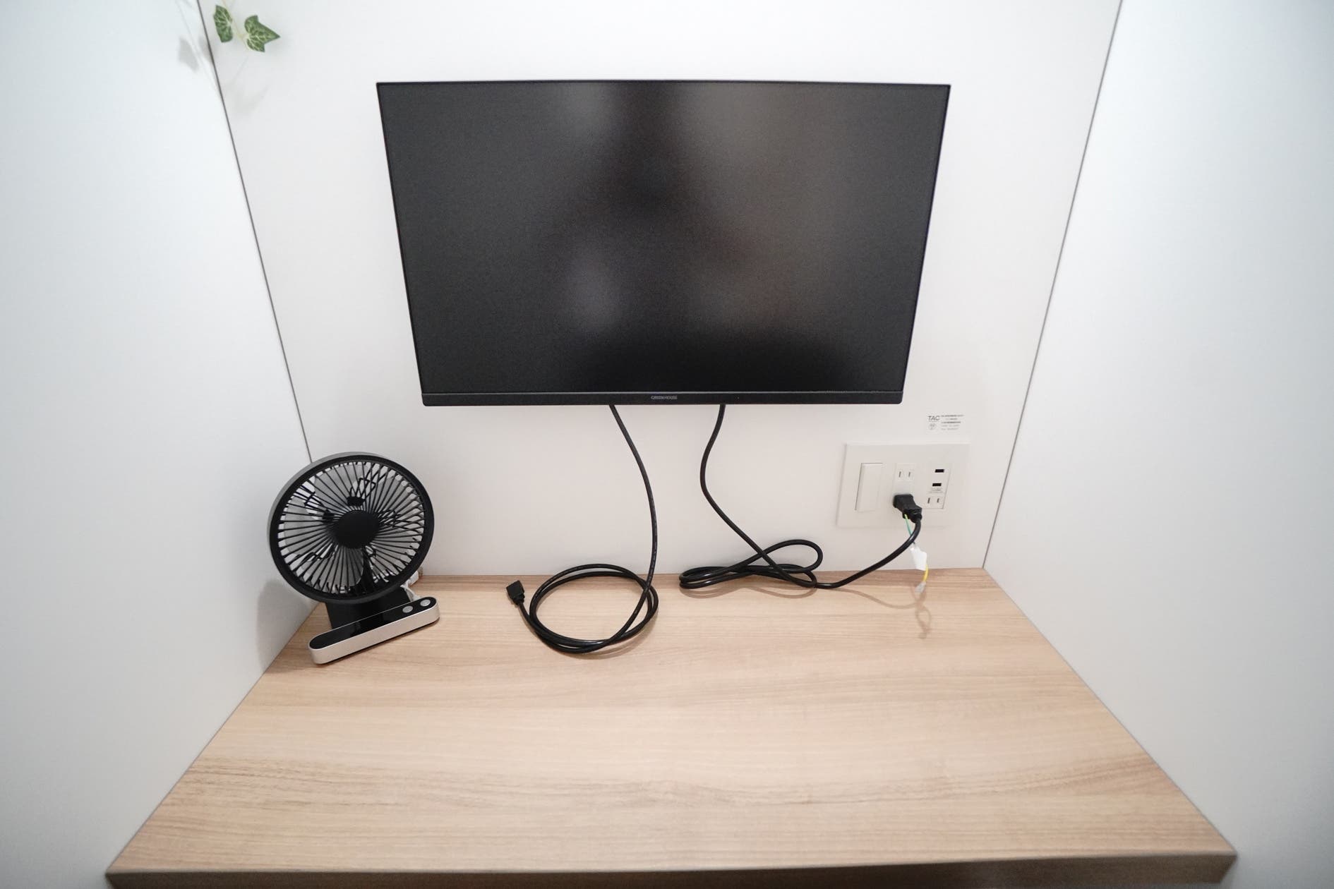 ＜ワークブース吉祥寺ネクストNo.3＞吉祥寺駅徒歩30秒🚃1人用完全個室🚪Wi-Fi📶モニター🖥電源🔌テレワーク/面接/自習の写真2