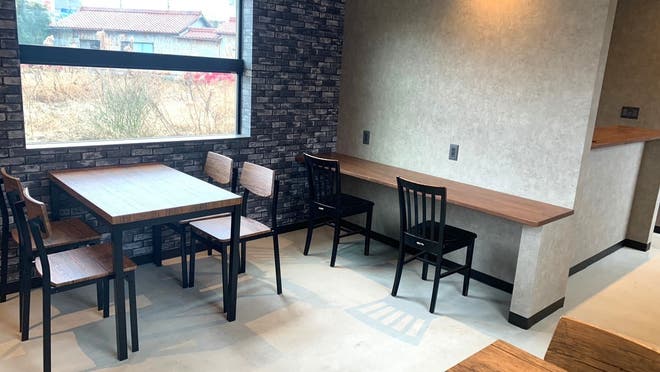 カフェスペースを丸々貸切可能!普段はセルフ式のカフェを営業しています。の写真2