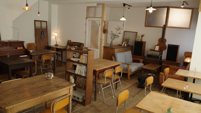 【横浜中華街】自然光あふれるアンティーク空間の写真1