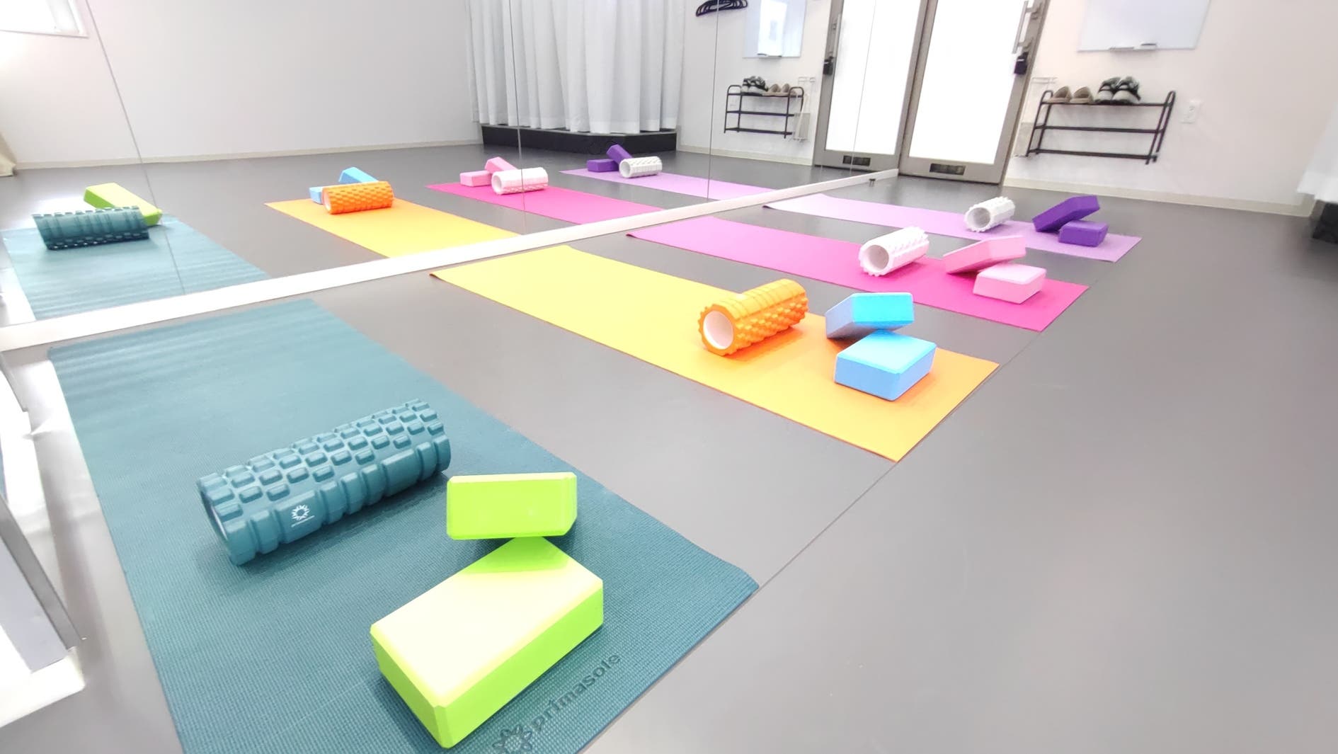 【2025年7月NEWオープン♪】横浜エリア♪駅チカ徒歩1分♪最高級舞台床リノリウム&設備の写真2