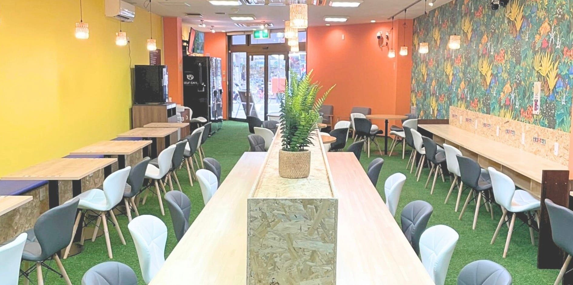 盛岡大通アーケード内1名個室/集中勉強・リモートワーク・会議に最適/飲食持込可※ドリンク1杯購入制/Wi-Fi・電源完備の写真4