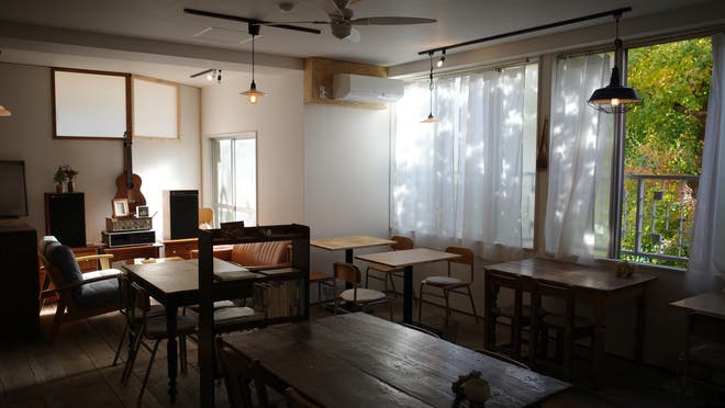 【横浜中華街】自然光あふれるアンティーク空間の写真2