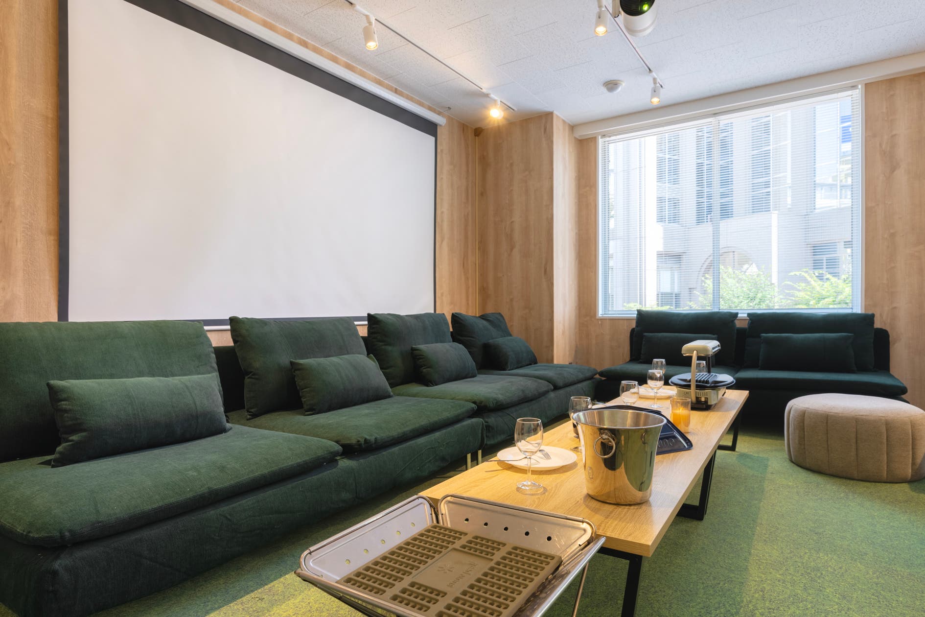 スペモ⛺クリスマス🎄歓送迎会🎊オフサイトMTG🖥️グリル🍖パーティ504_SpemoCampingSpace池袋（2階）の写真3