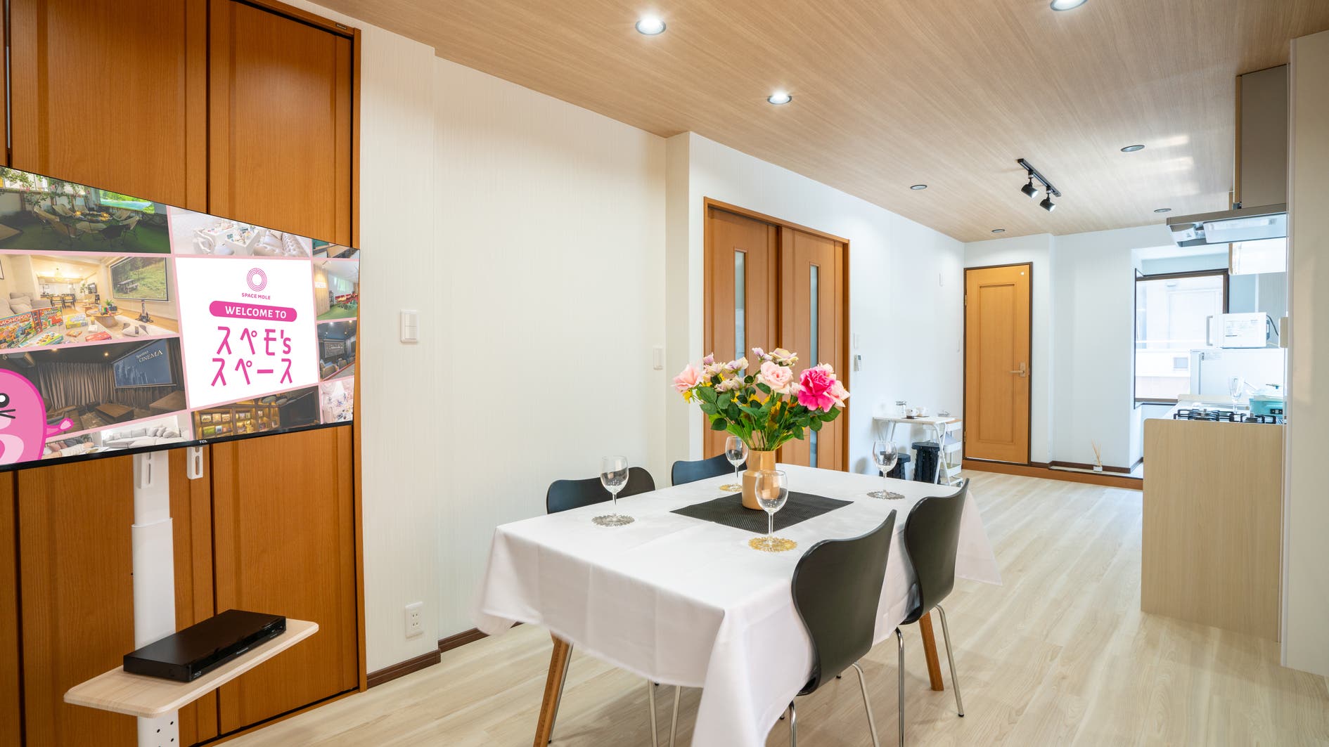 スペモ📷クリスマス🎄一軒家😍ペットOK😺キッチン🍳屋上🌈撮影🎞️自然光🔅料理🥘742_OsakaWanodeの写真1