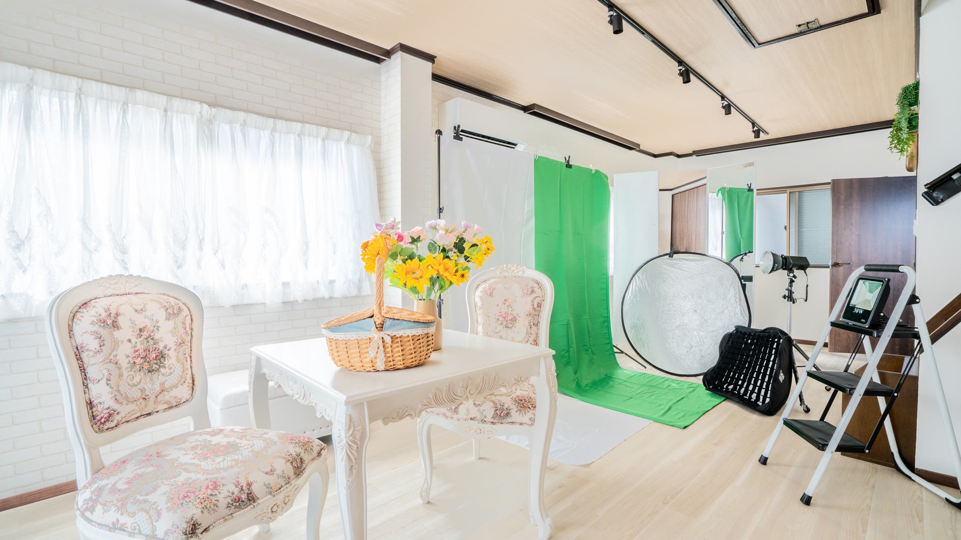 スペモ📷クリスマス🎄一軒家😍ペットOK😺キッチン🍳屋上🌈撮影🎞️自然光🔅料理🥘742_OsakaWanodeの写真9