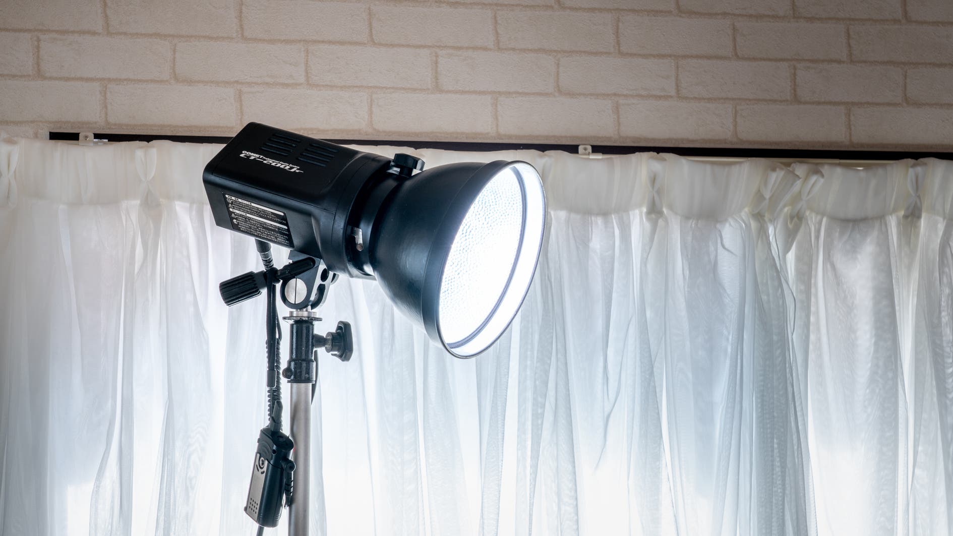 大型ストロボ（コメットCT200jr）の画像2