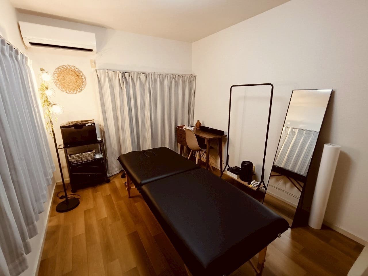 浦和徒歩6分｜完全個室の静かなシェアサロン🌿リラックスできる空間で施術や面談に◎の写真1