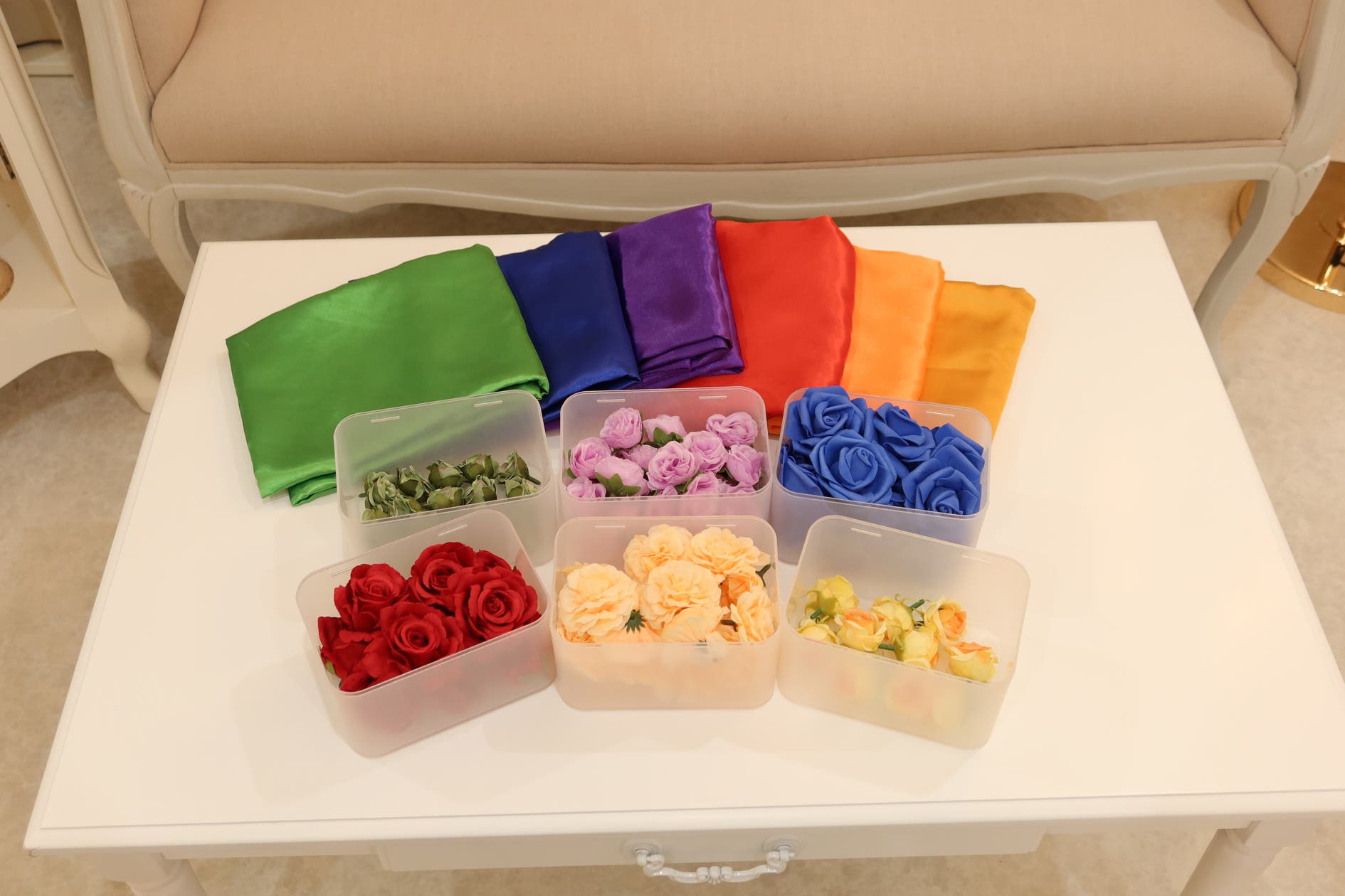 【OPEN特価🉐】新宿推し活🎀自然光 | 2面採光【生誕祭・ポートレート・撮影・配信】ひな壇/ドレッサー付き🪞の写真23