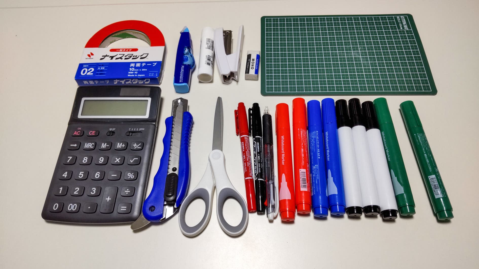 【船橋駅近くの綺麗なスペース】光回線高速WiFi、テレビ、ホワイトボード、施術ベット完備☆会議/打合せ/オンライン/サロンに最適の写真16