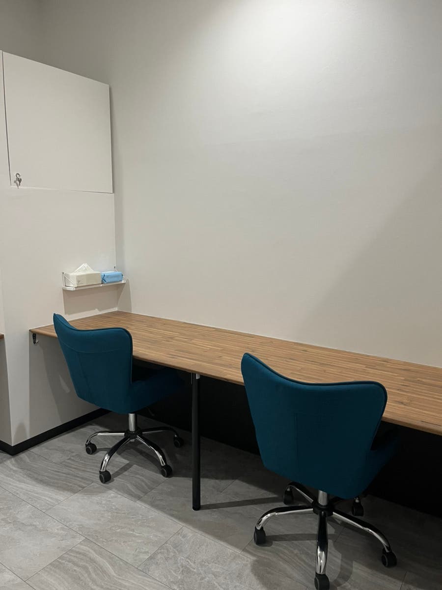 【Booth5】3名個室(天井空きあり)▼通話/動画イヤホン必須の写真2